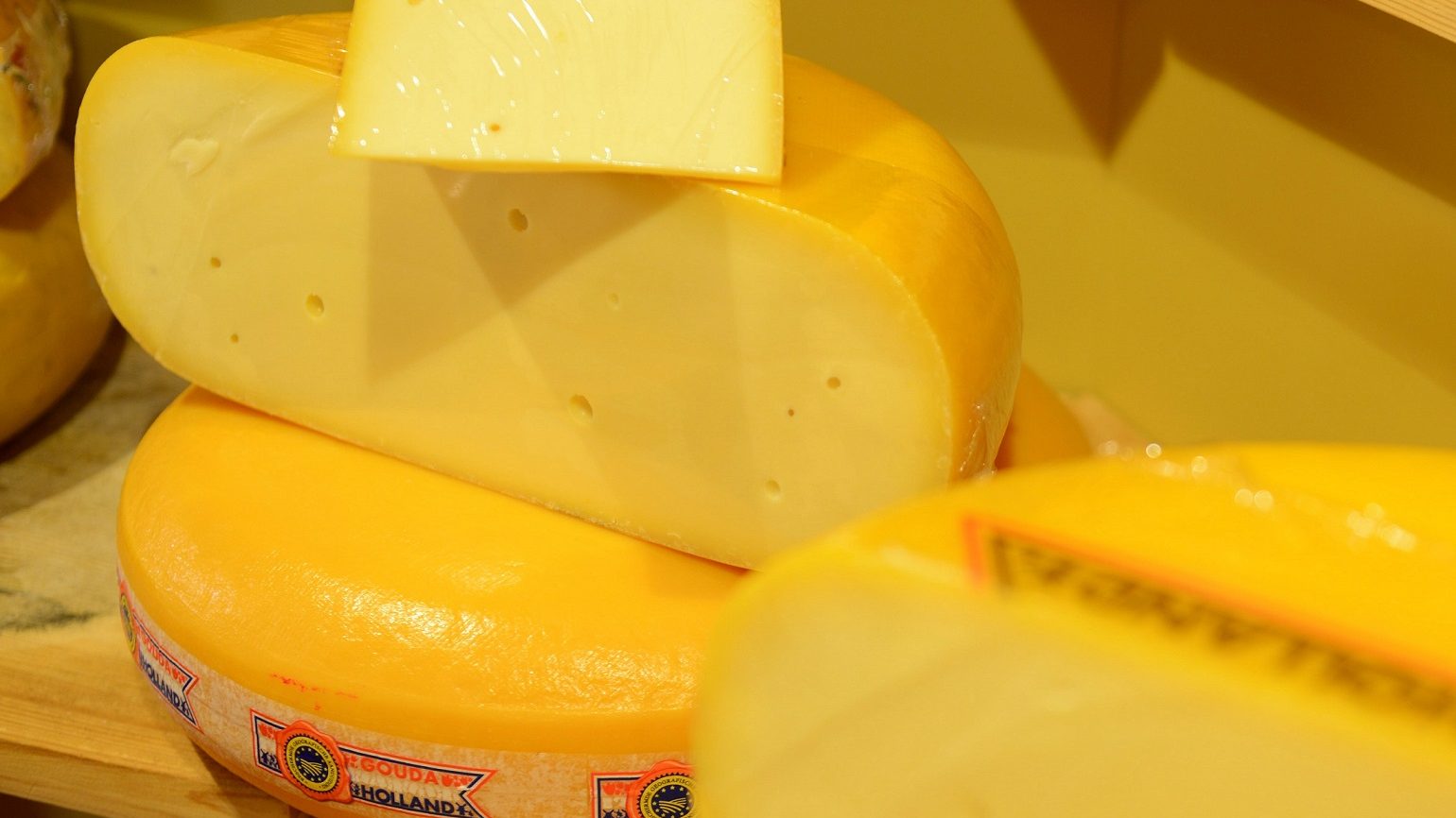 Fat content and composition of dairy products